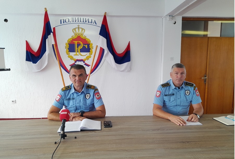 PU Zvornik:Vanredna konferencija za medije povodom verbalnog sukoba u ...